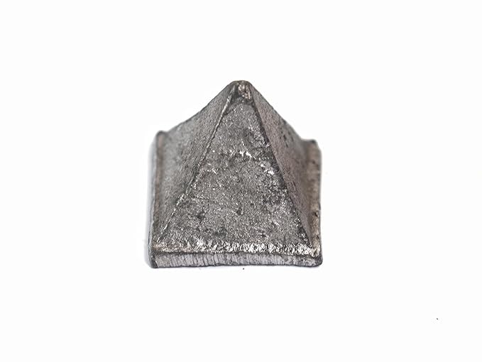 Lead Pyramid for South-West Direction ( 3 pcs ) – The Spiritual Living